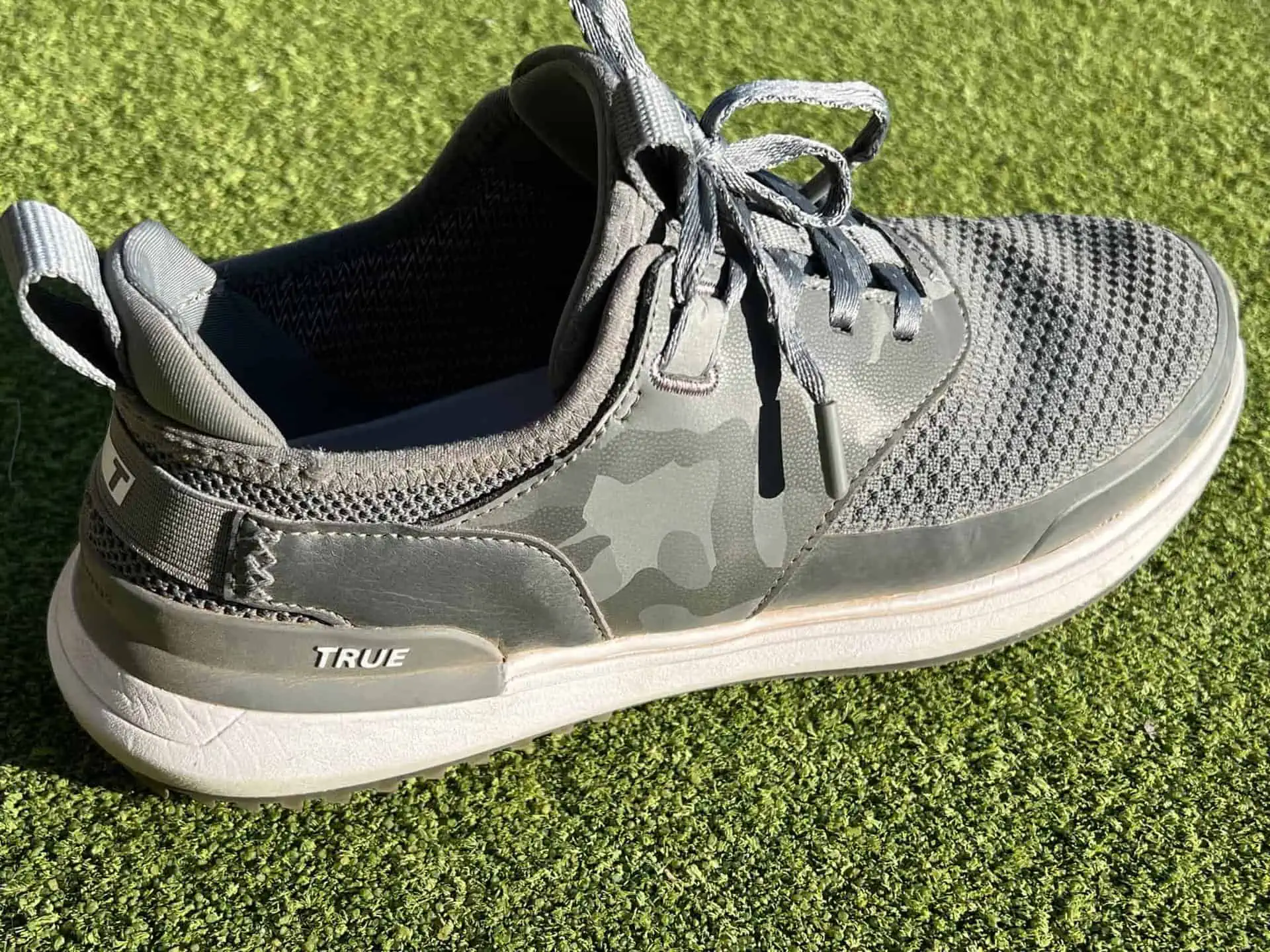 TRUE LUX Hybrid Shoes Review - Independent Golf Reviews